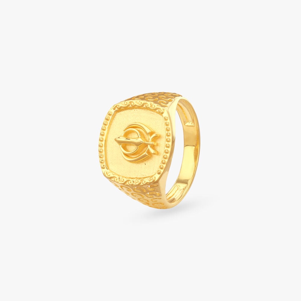 Buy Khanda Crest Gold Ring for Men at Best Price | Tanishq US