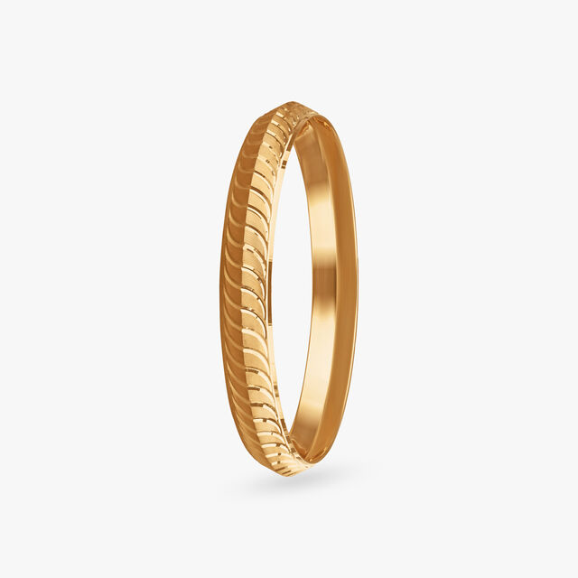 Buy Luminous Wave Gold Kada for Men at Best Price | Tanishq US