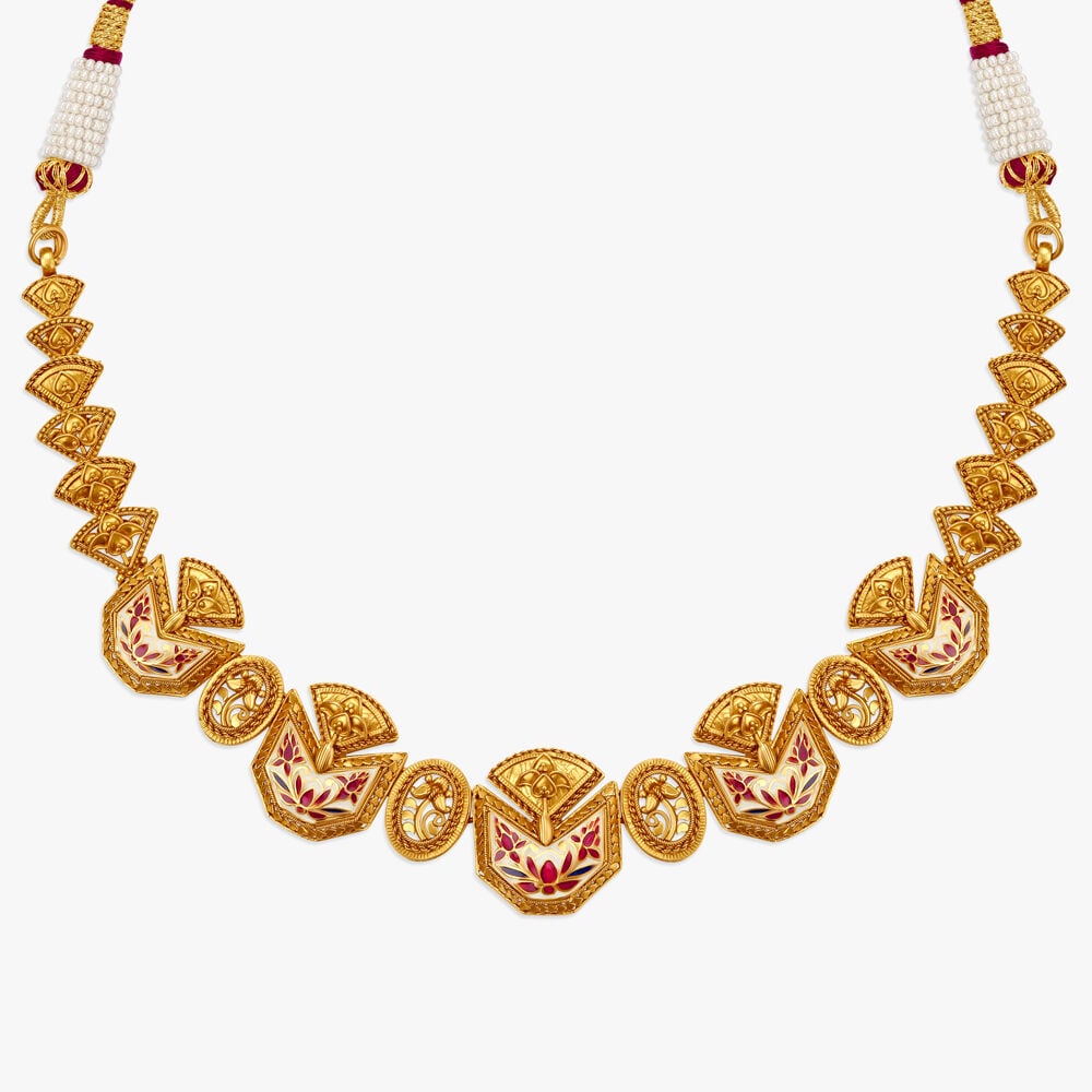 Buy Sheetal Shwet Necklace Set at Best Price | Tanishq US