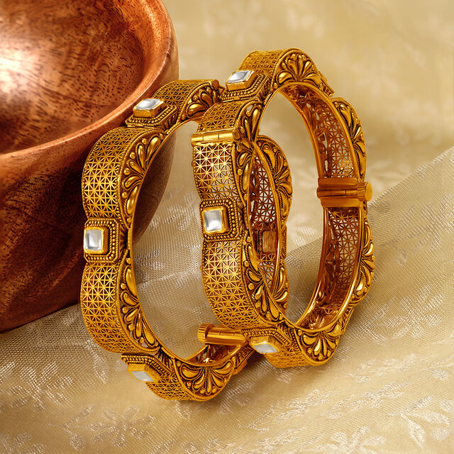 Buy Captivating Architectural Jaali Bangle with Precious Stones at Best ...