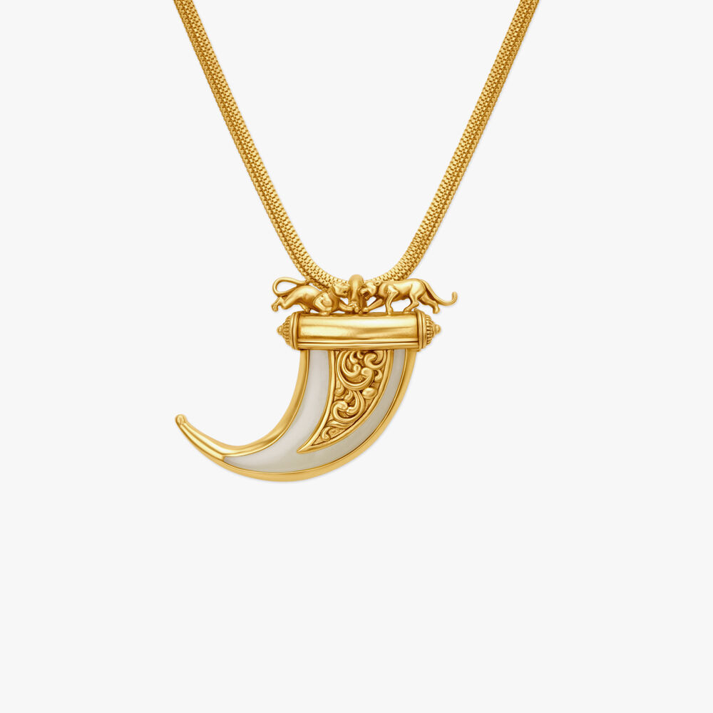 Buy Mighty Tiger Claw Pendant with Chain at Best Price | Tanishq US