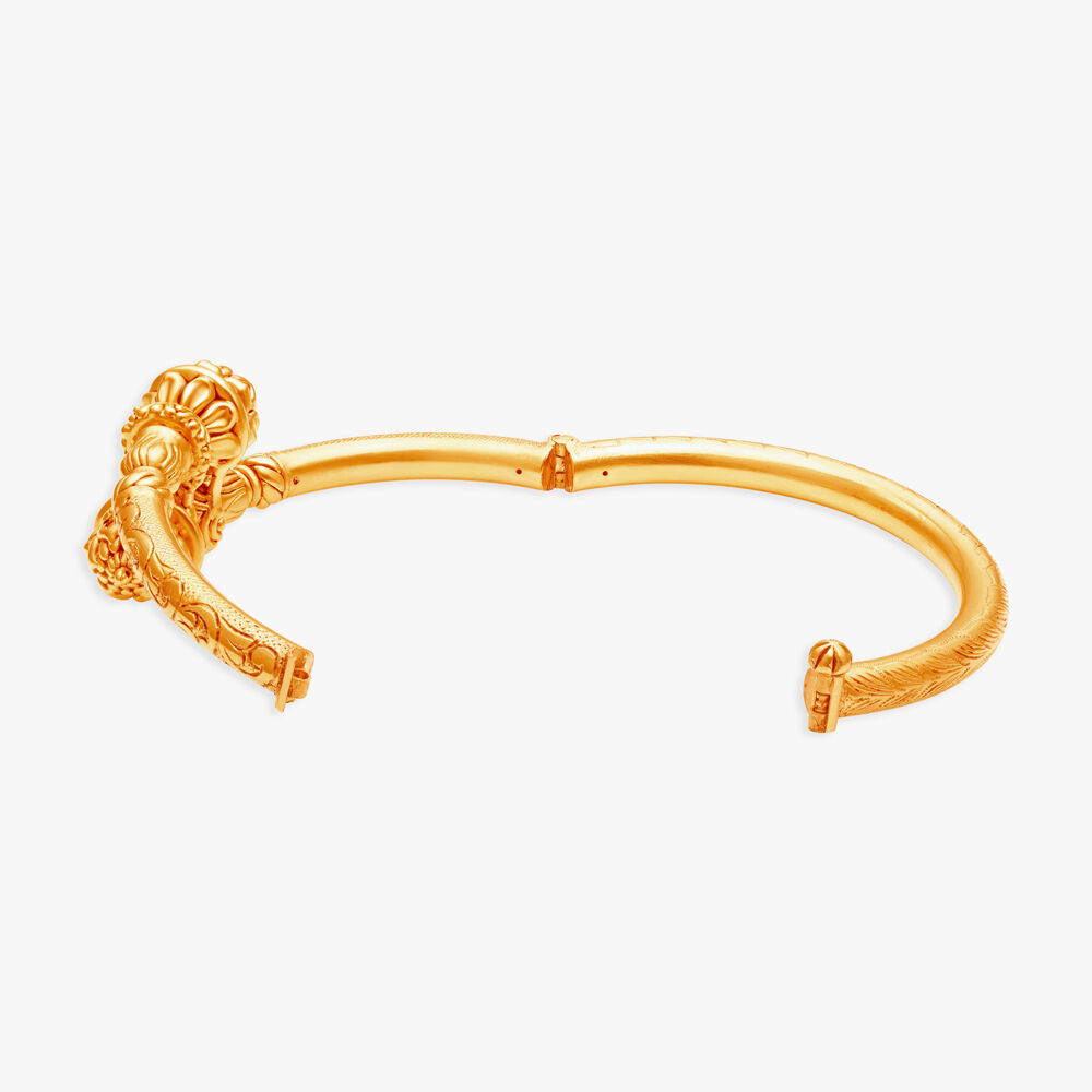 Buy Artistic Pillar Bangle at Best Price | Tanishq UAE