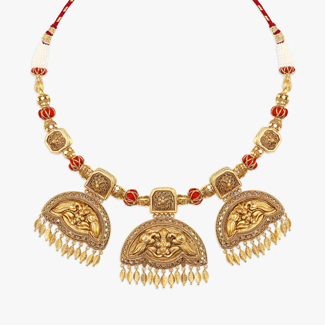 Buy Majestic Chitrai Ornate Beads Necklace Set at Best Price | Tanishq US