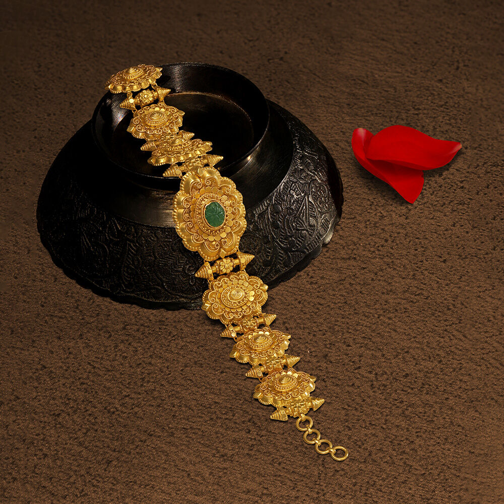 Buy Artistic Aura Bracelet with Chitrai and Oval Stamps at Best Price ...