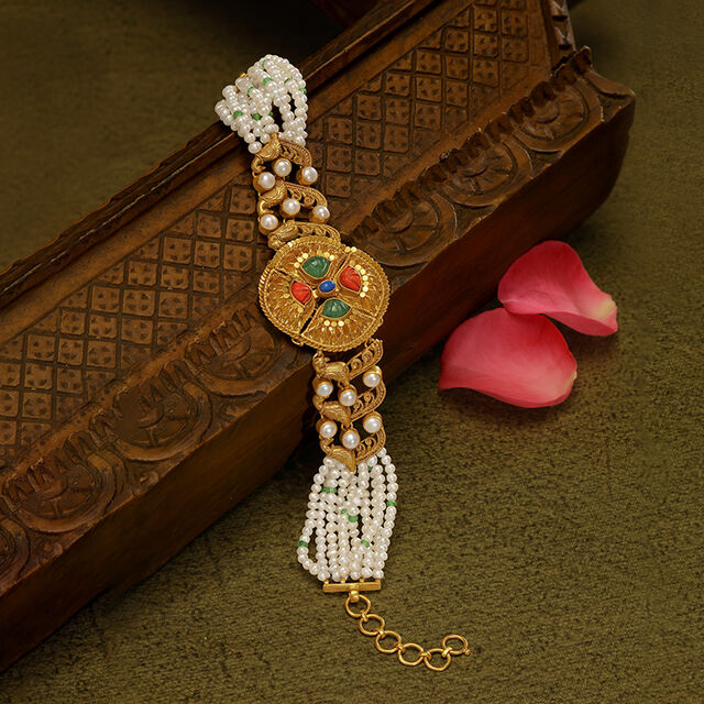 Buy Breathtaking Chandak and Filigree Patterned Bracelet at Best Price ...