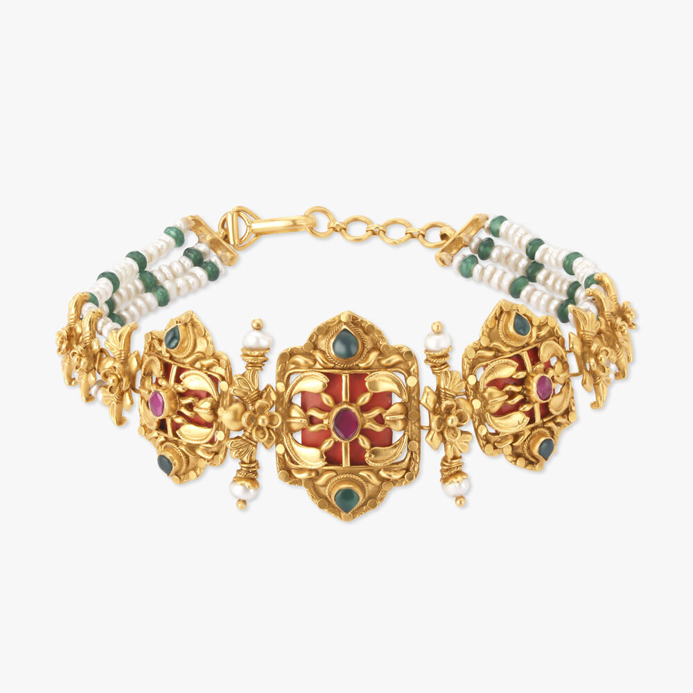 Buy Stately Coral Stone Bracelet at Best Price | Tanishq US