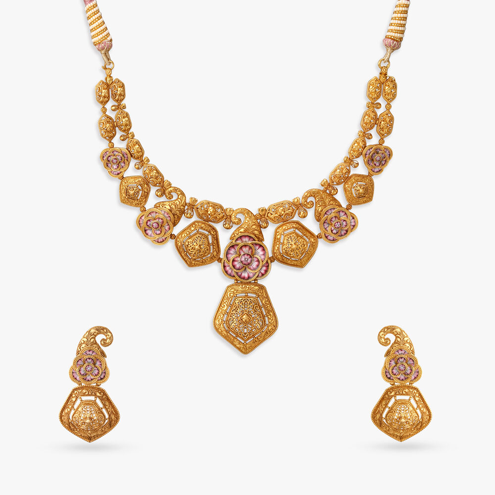 Buy Imperial Splendor Gold Necklace Set at Best Price | Tanishq US