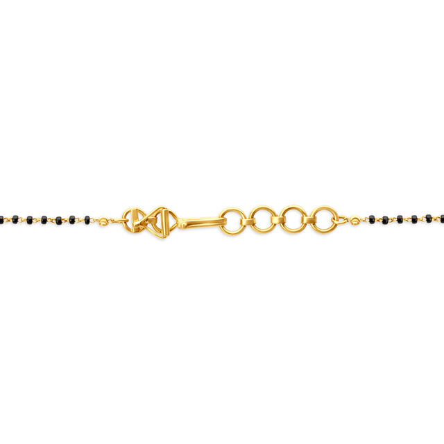 Buy Slender Orbs Mangalsutra at Best Price | Tanishq UAE