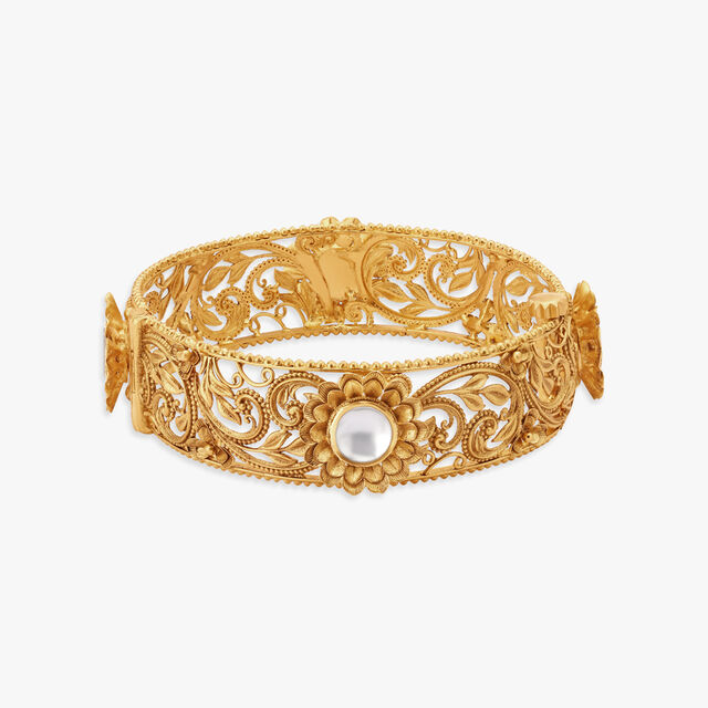 Buy Royal Ruby-Studded Bangle at Best Price | Tanishq US