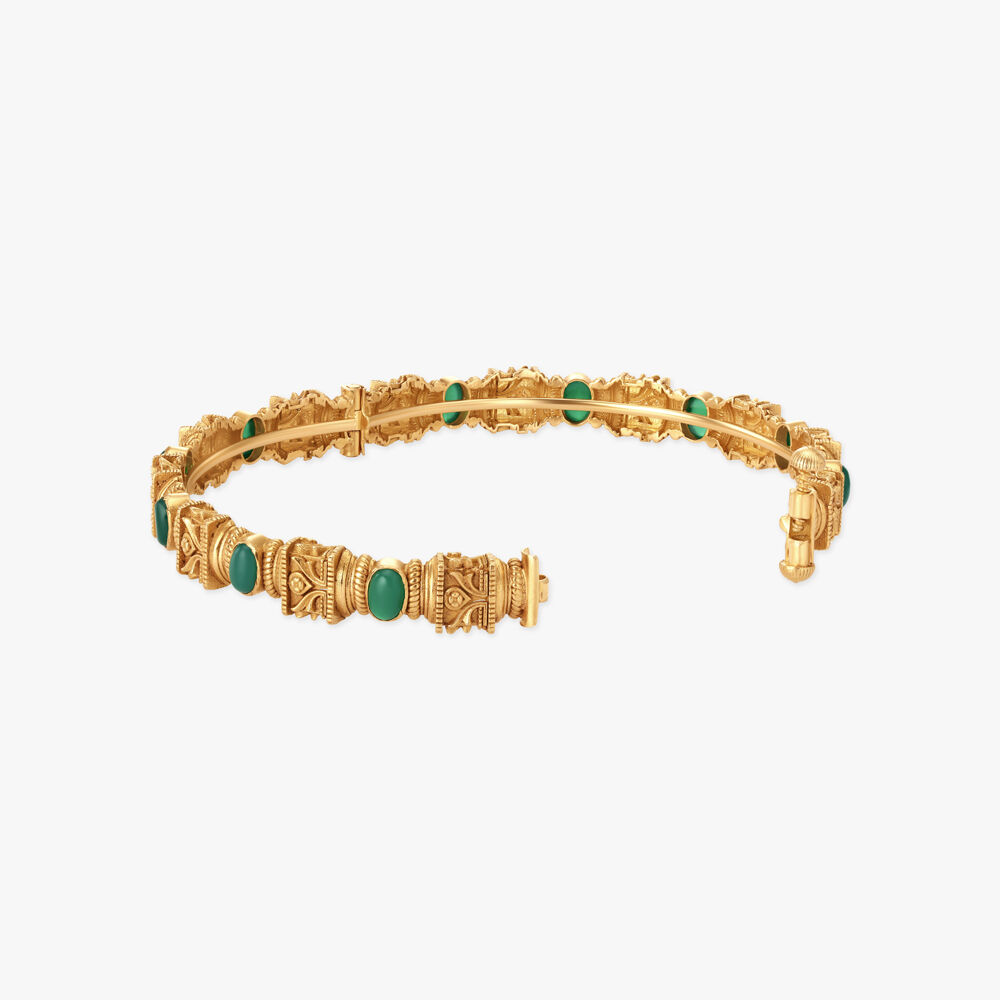 Buy Ramappa Pillar Detail Bangles at Best Price | Tanishq US