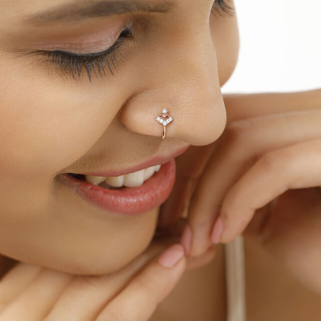 18 KT Glossy Rose Gold Diamond nose pin