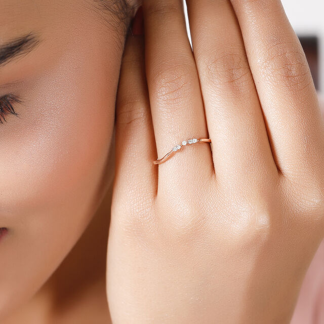 18KT Rose Gold Sparking Band Diamond Finger Ring