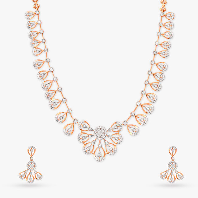 Radiant Blossoms Diamond Necklace Set
