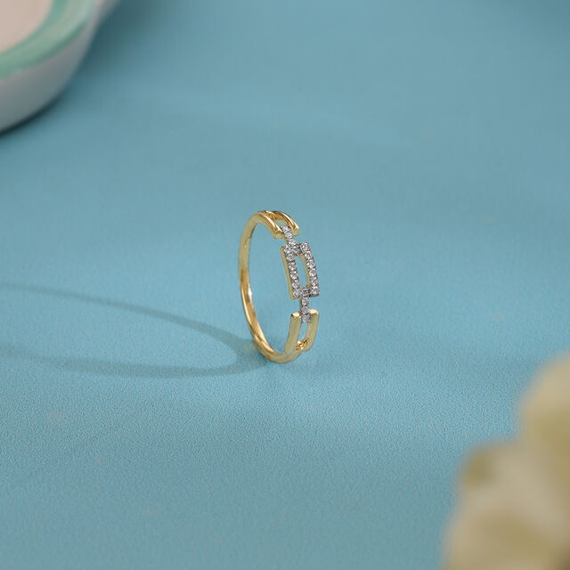 Buy Stellar Link 18KT Gold & Diamond Finger Ring at Best Price | Tanishq UAE