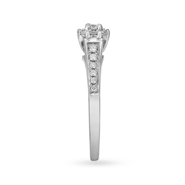 Buy Stunning 950 Pure Platinum And Diamond Cluster Ring at Best Price ...