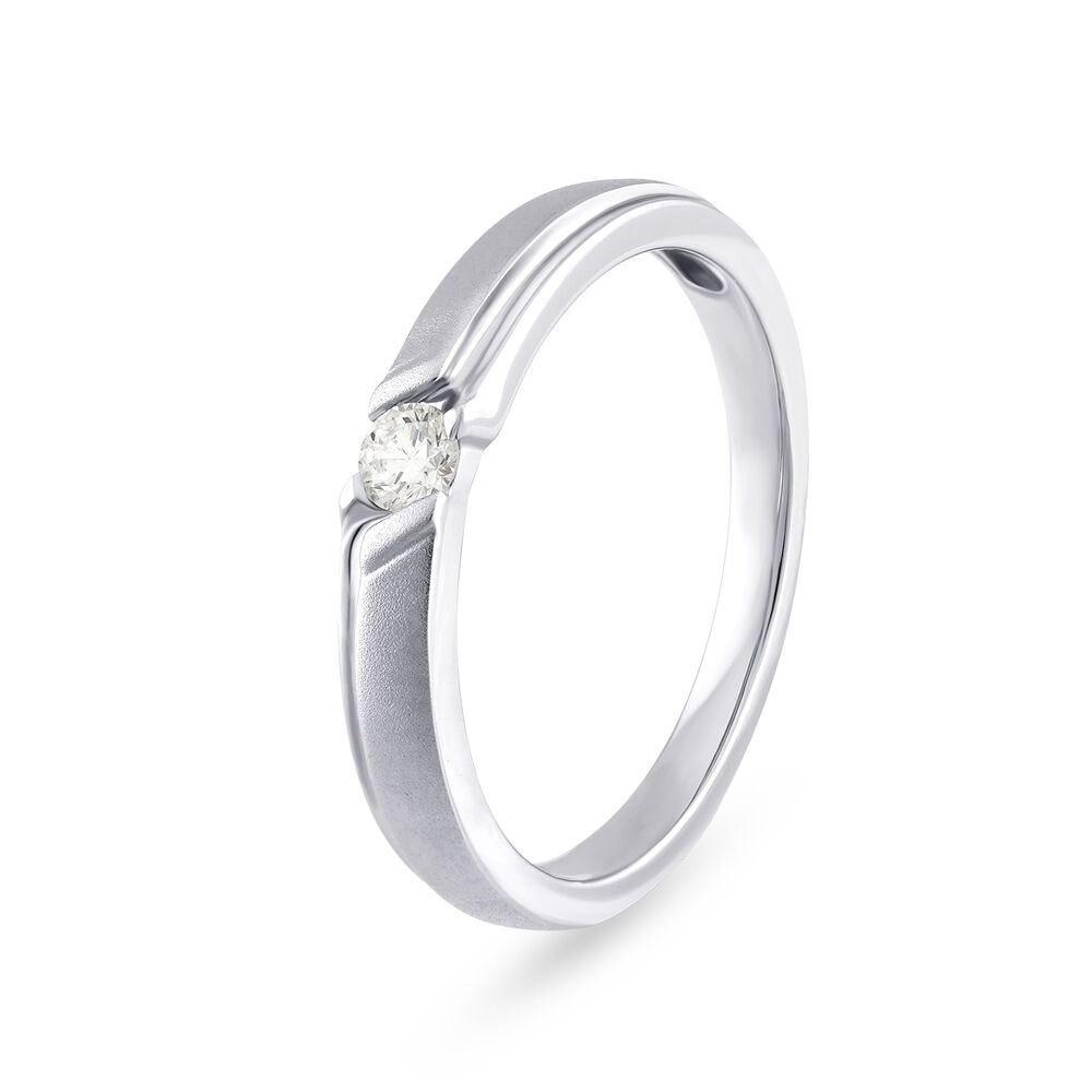 Buy Sleek 950 Pure Platinum And Diamond Finger Ring at Best Price ...