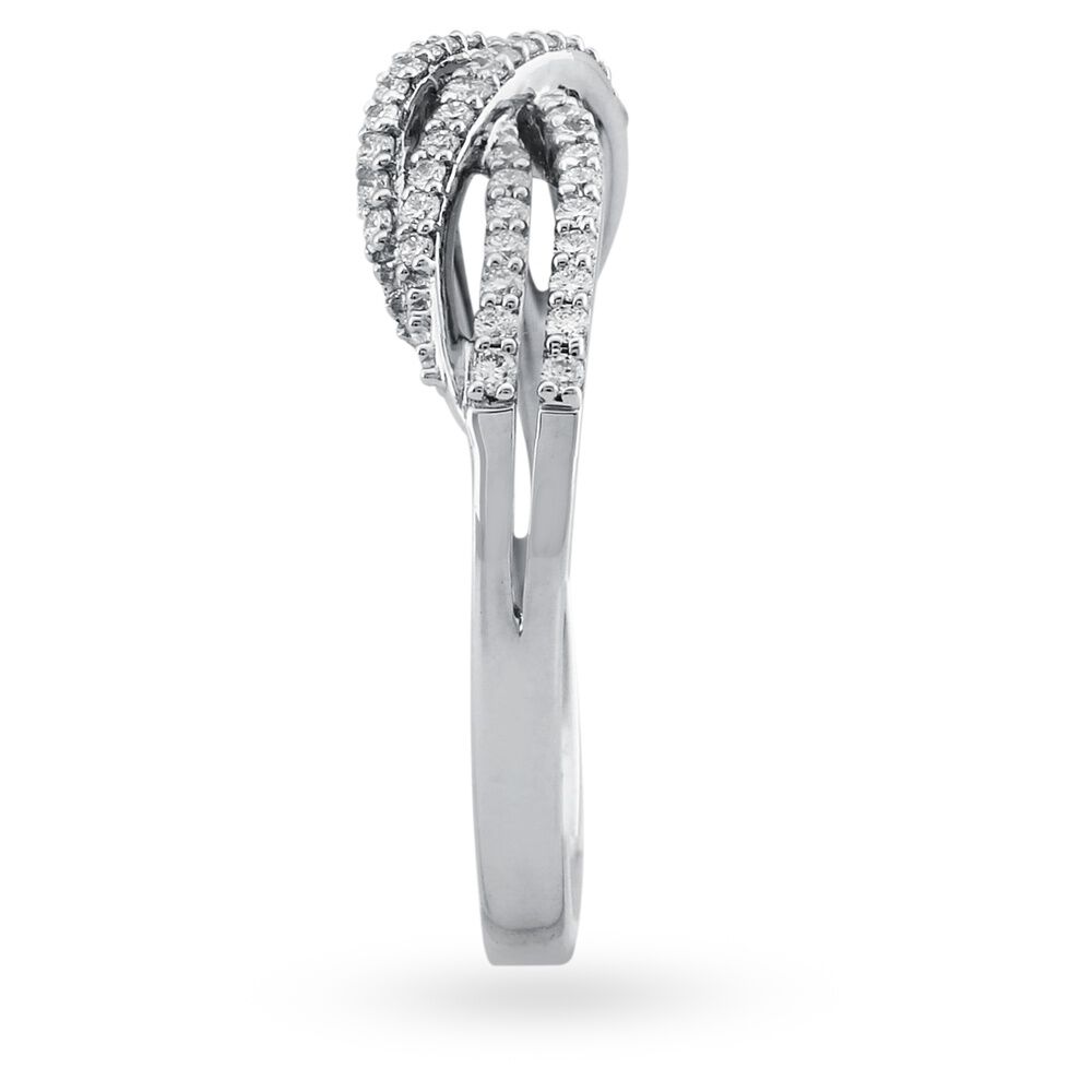 Buy Luxe 950 Pure Platinum And Diamond Finger Ring at Best Price ...