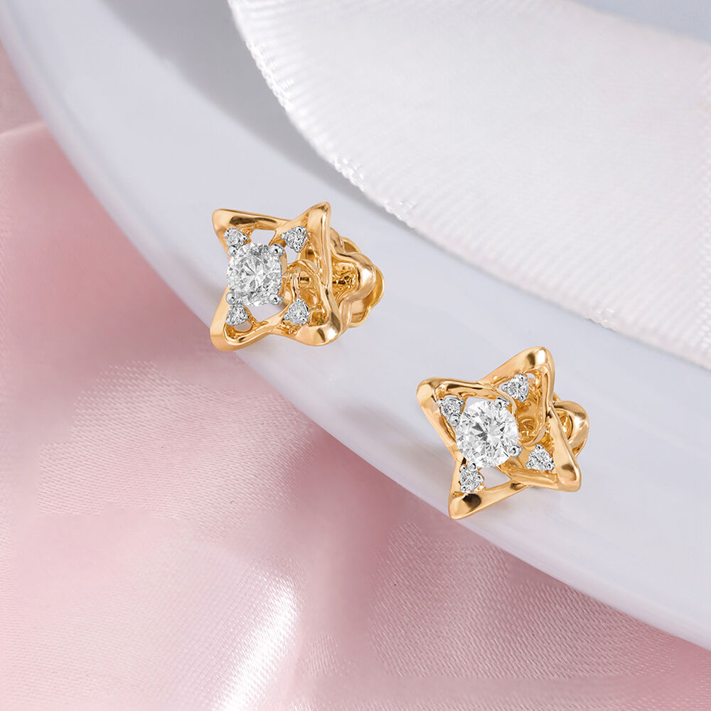 Buy Iconic Solitaire Earring at Best Price | Tanishq UAE