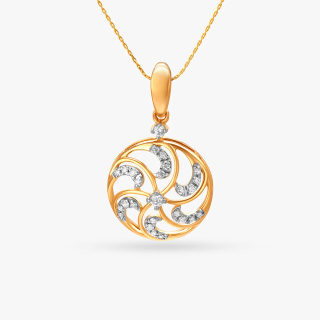 Classy Wheel Diamond Pendant