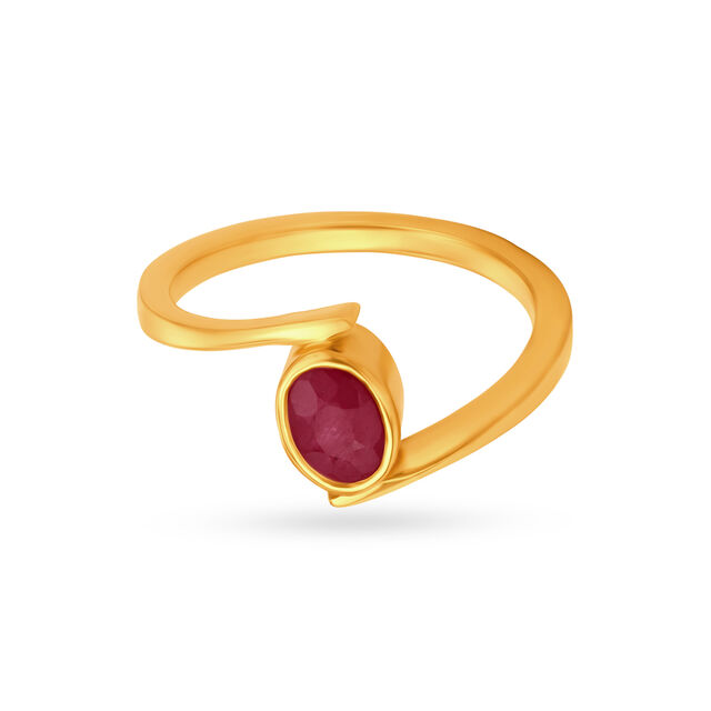 Resplendent Ruby Gold Finger Ring