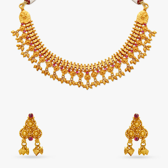 Enchanting Necklace Set