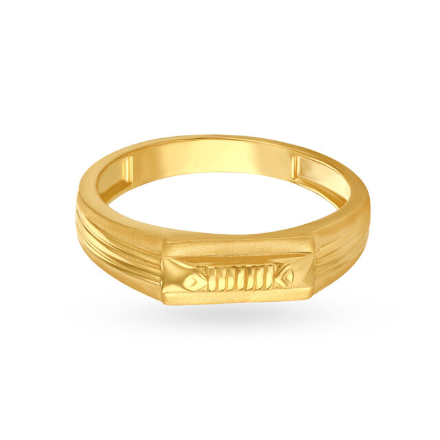 Classy Abstract Gold Ring