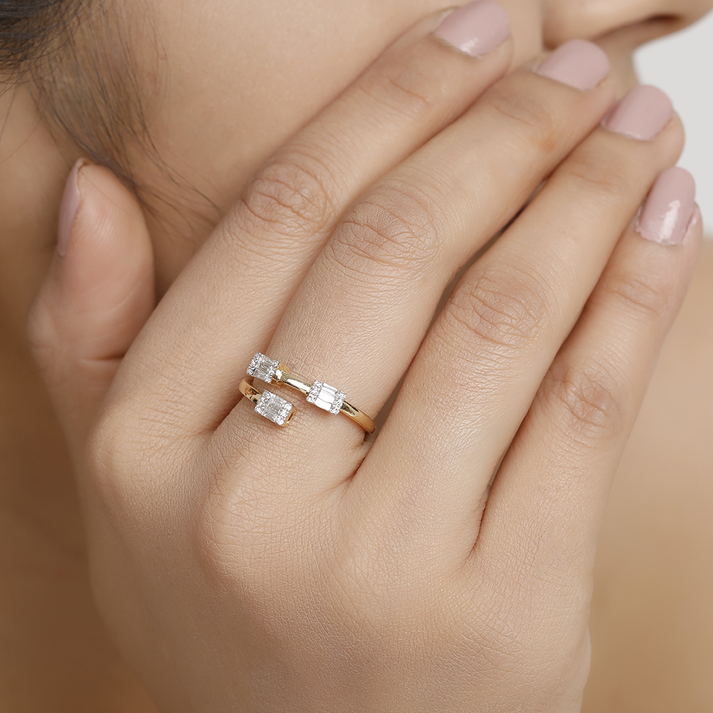 18KT Yellow Gold Disconnected Diamond Ring