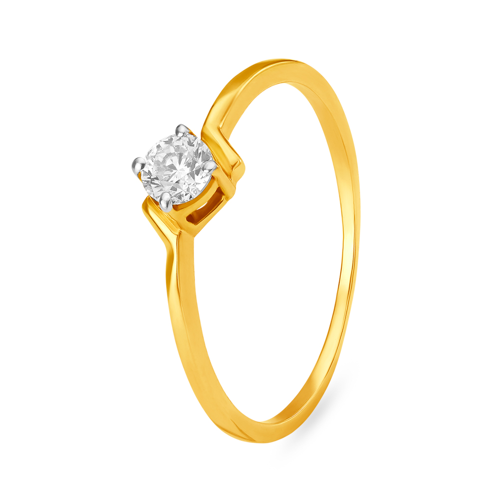 Elegant 18 Karat Gold And Diamond Solitaire Finger Ring
