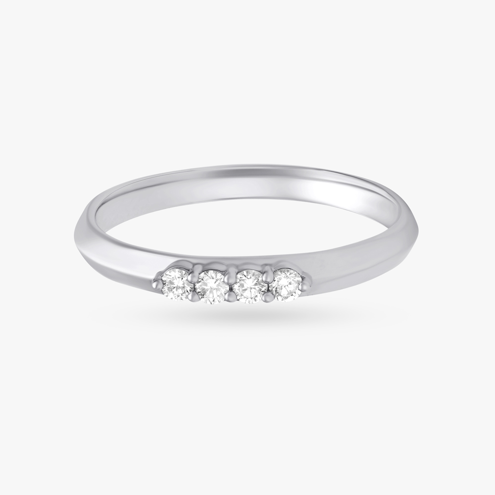 Artistic Diamond Ring in Platinum