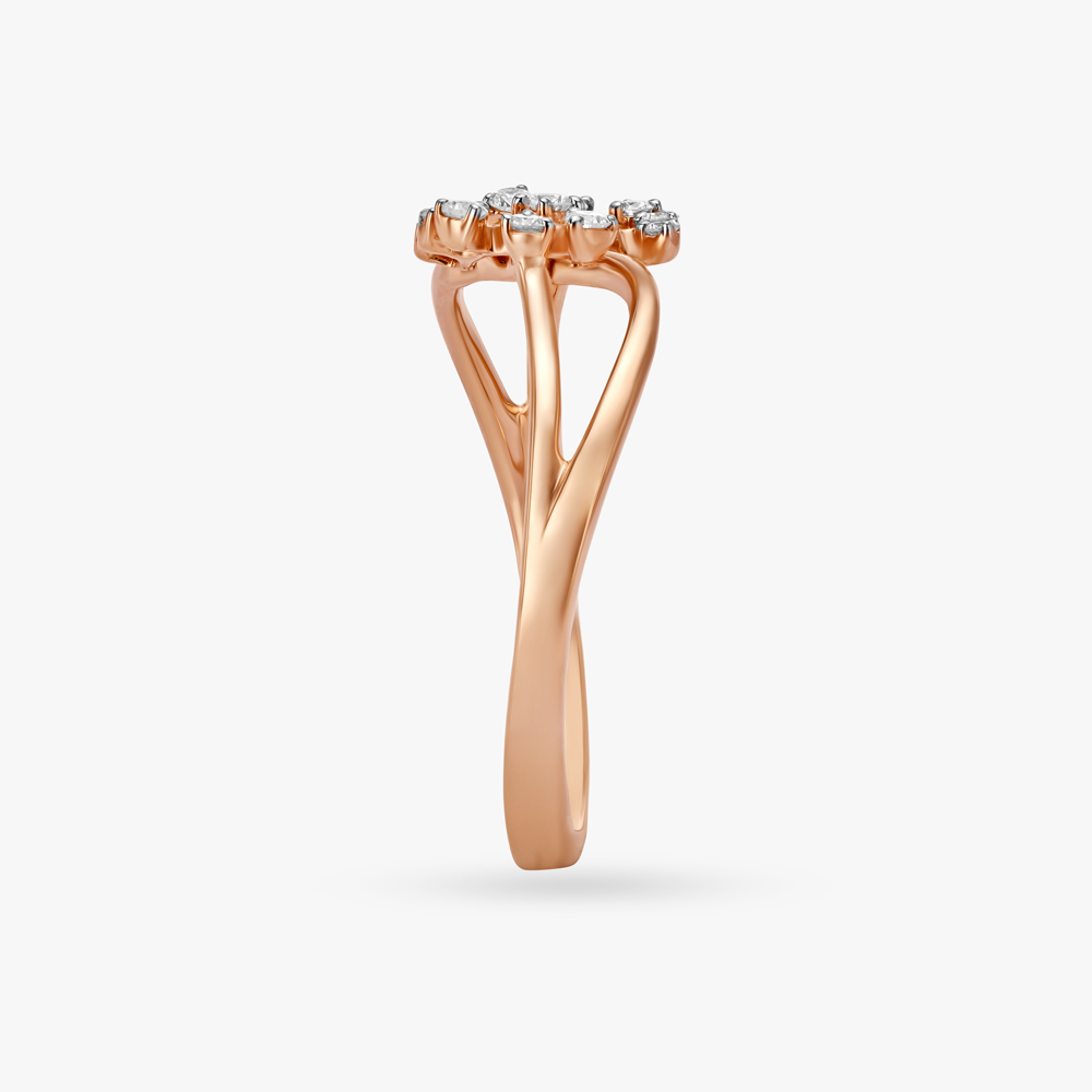 Graceful Crossover Diamond Ring