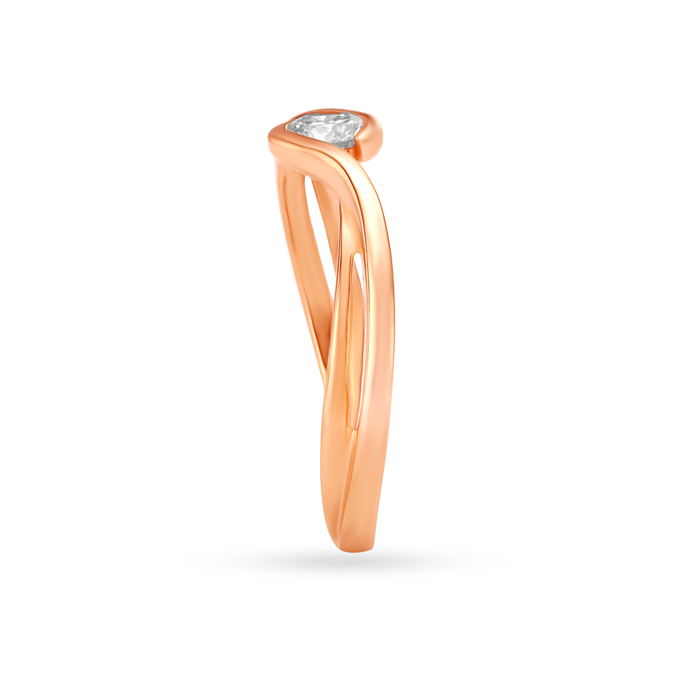Sleek Diamond Finger Ring