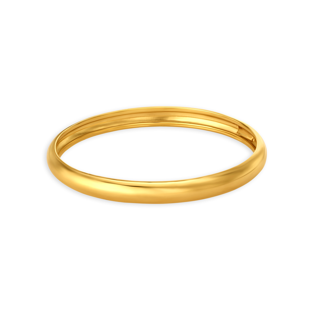 Sleek Gold Bangle