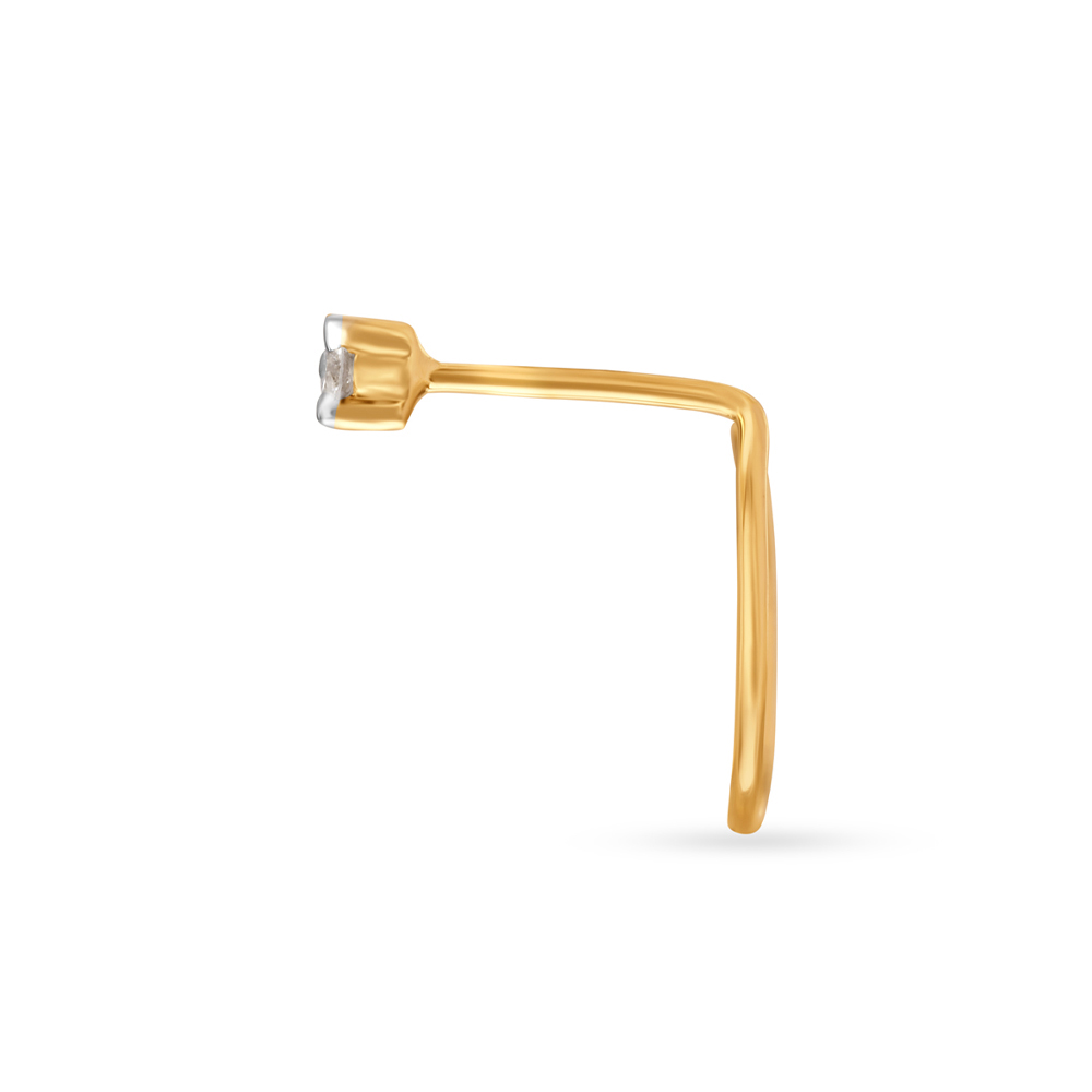 Minimalistic Single Stone Diamond Nose Pin