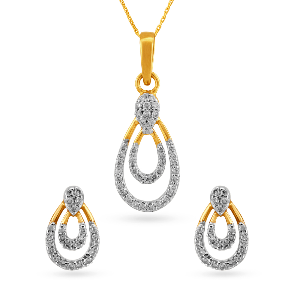 Sophisticated Charming Diamond Pendant and Earrings Set
