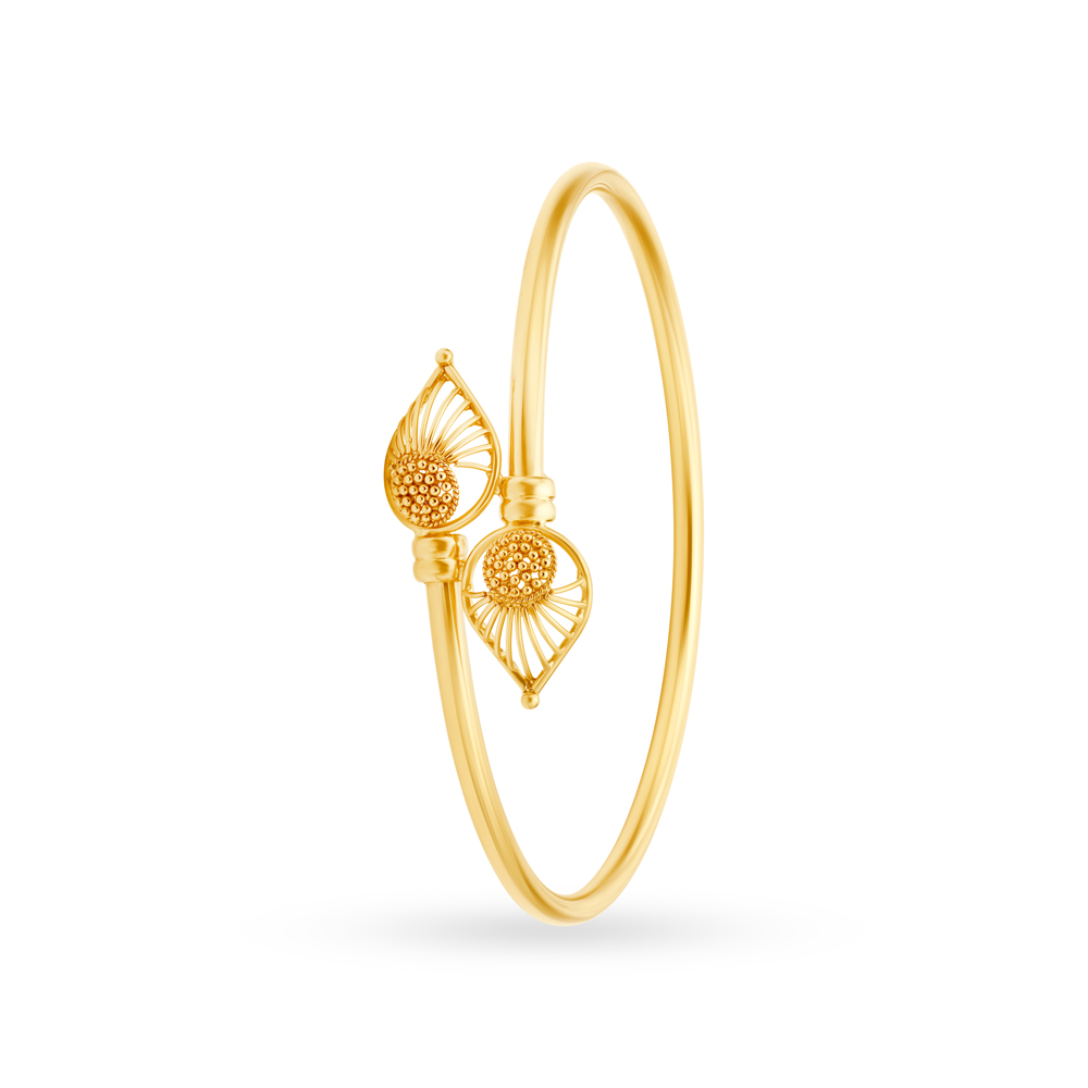 Alluring Gold Bangle