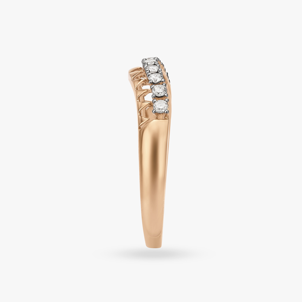 Ethereal Echoes Diamond Finger Ring