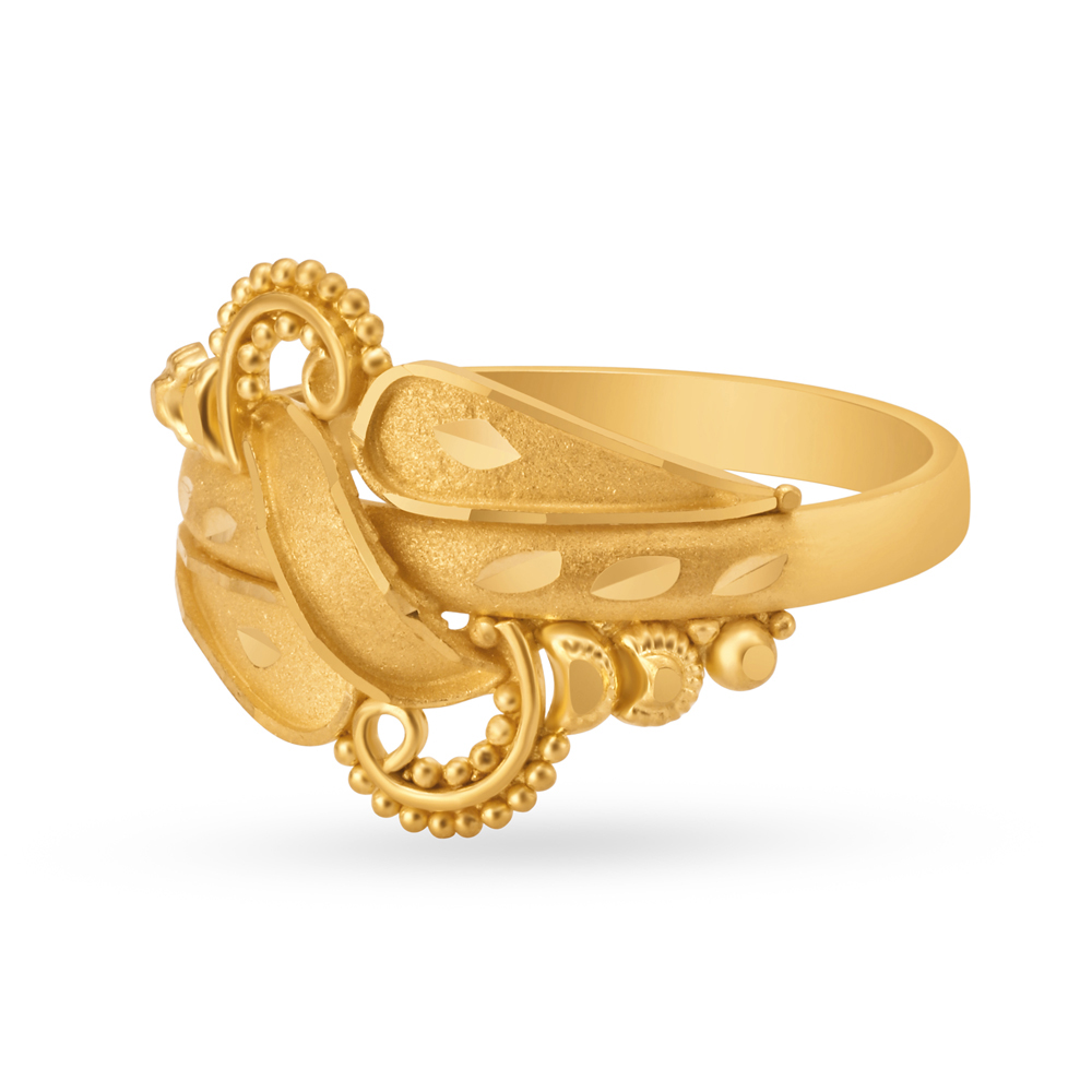 Spectacular Gold Finger Ring with Bead Work