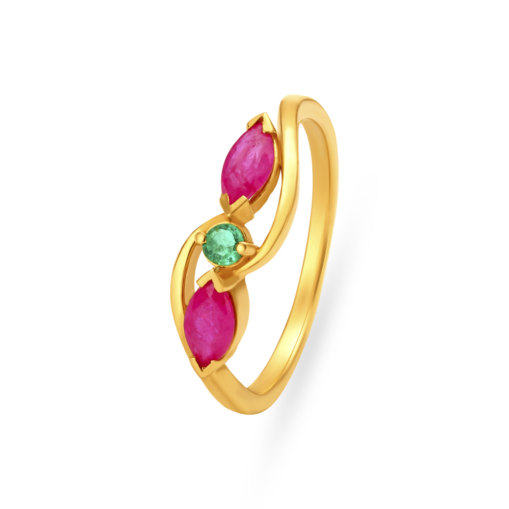 Exquisite Gemstone Studded Gold Ring