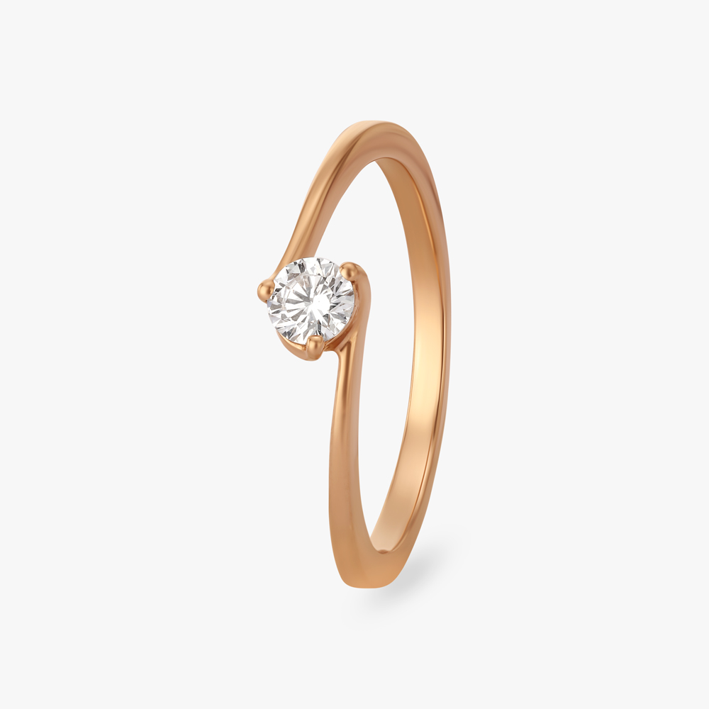 Sleek Diamond Finger Ring