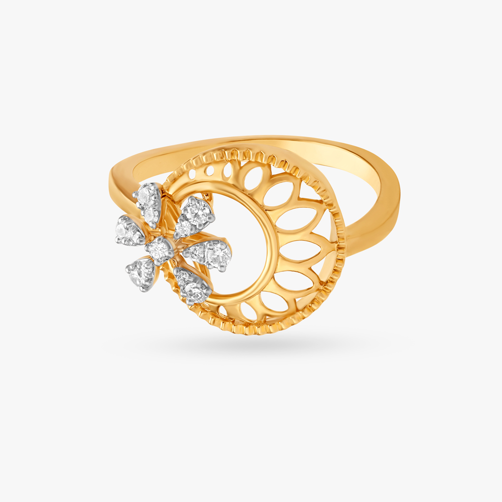 Enchanting Chand Bali Diamond Ring