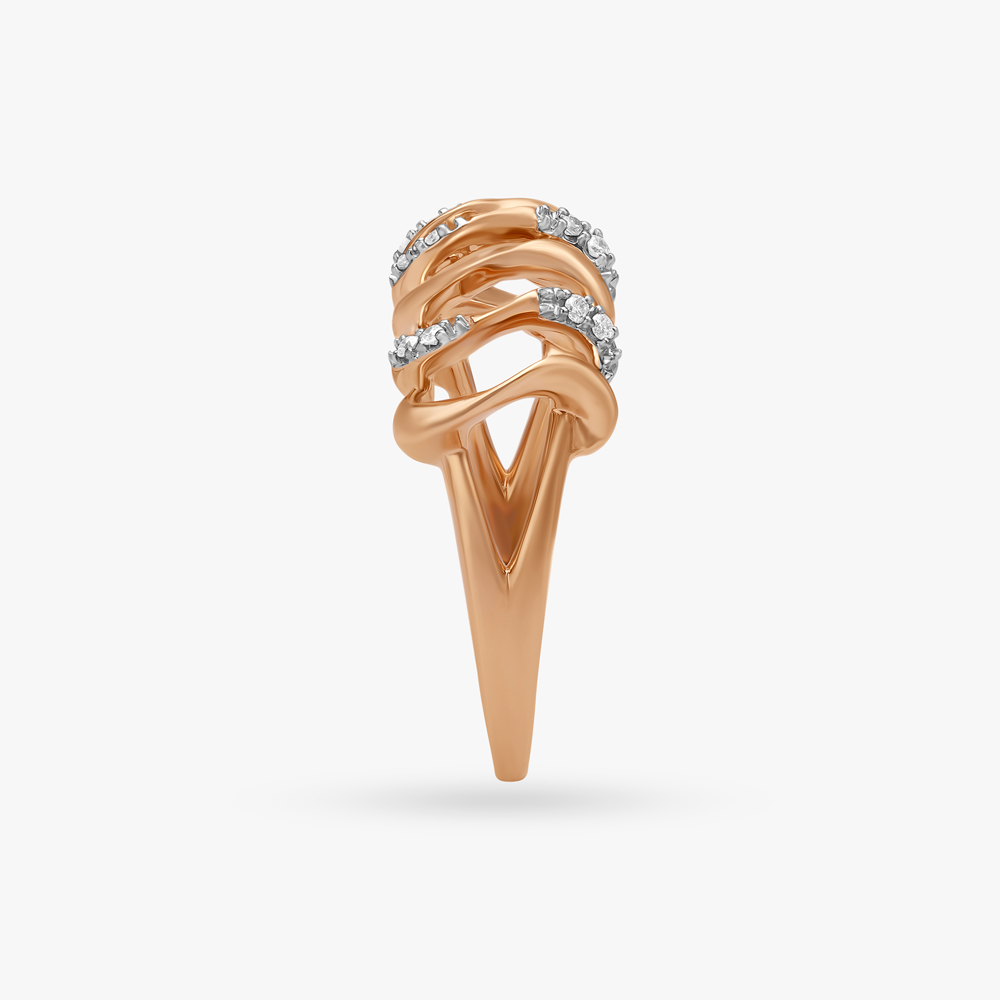 Artsy Spiral Diamond Ring
