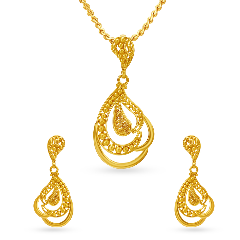 Captivating Gold Pendant and Earrings Set