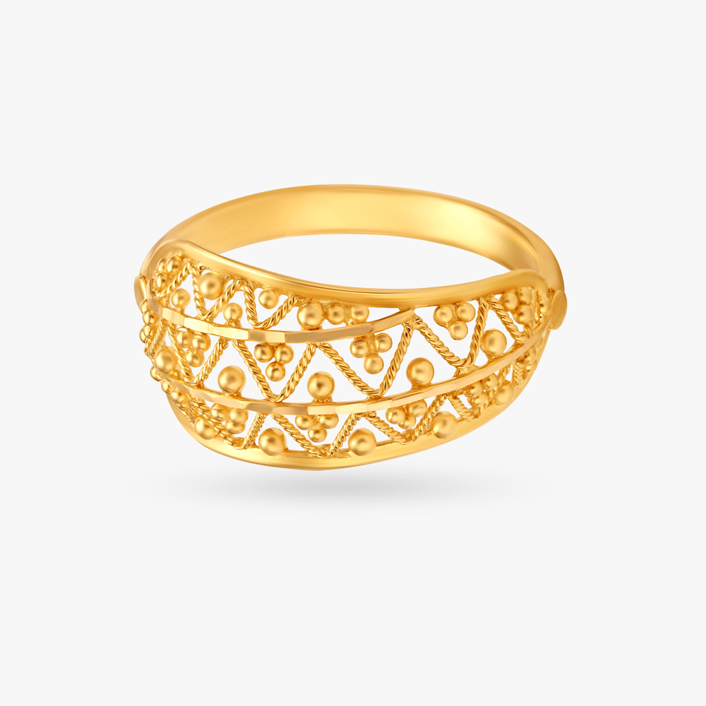 Alluring Filigree Ring