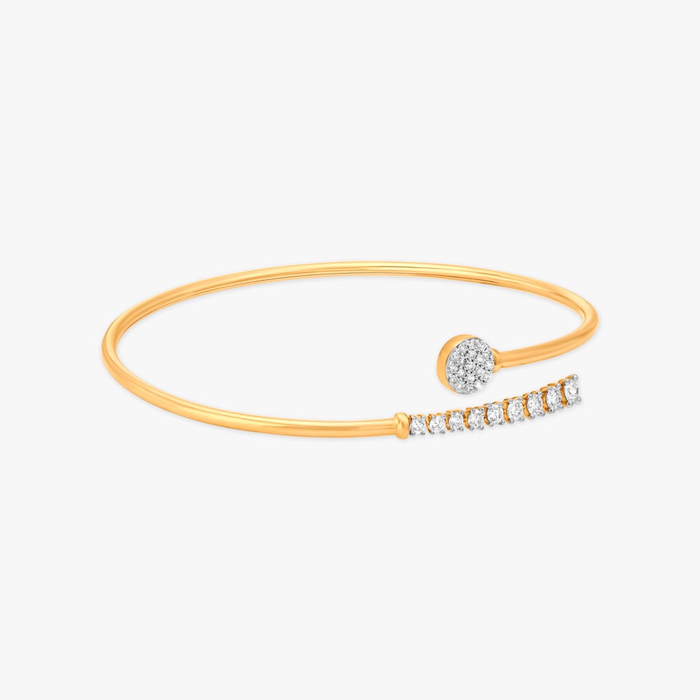 Gleaming Overlap Diamond Bangle