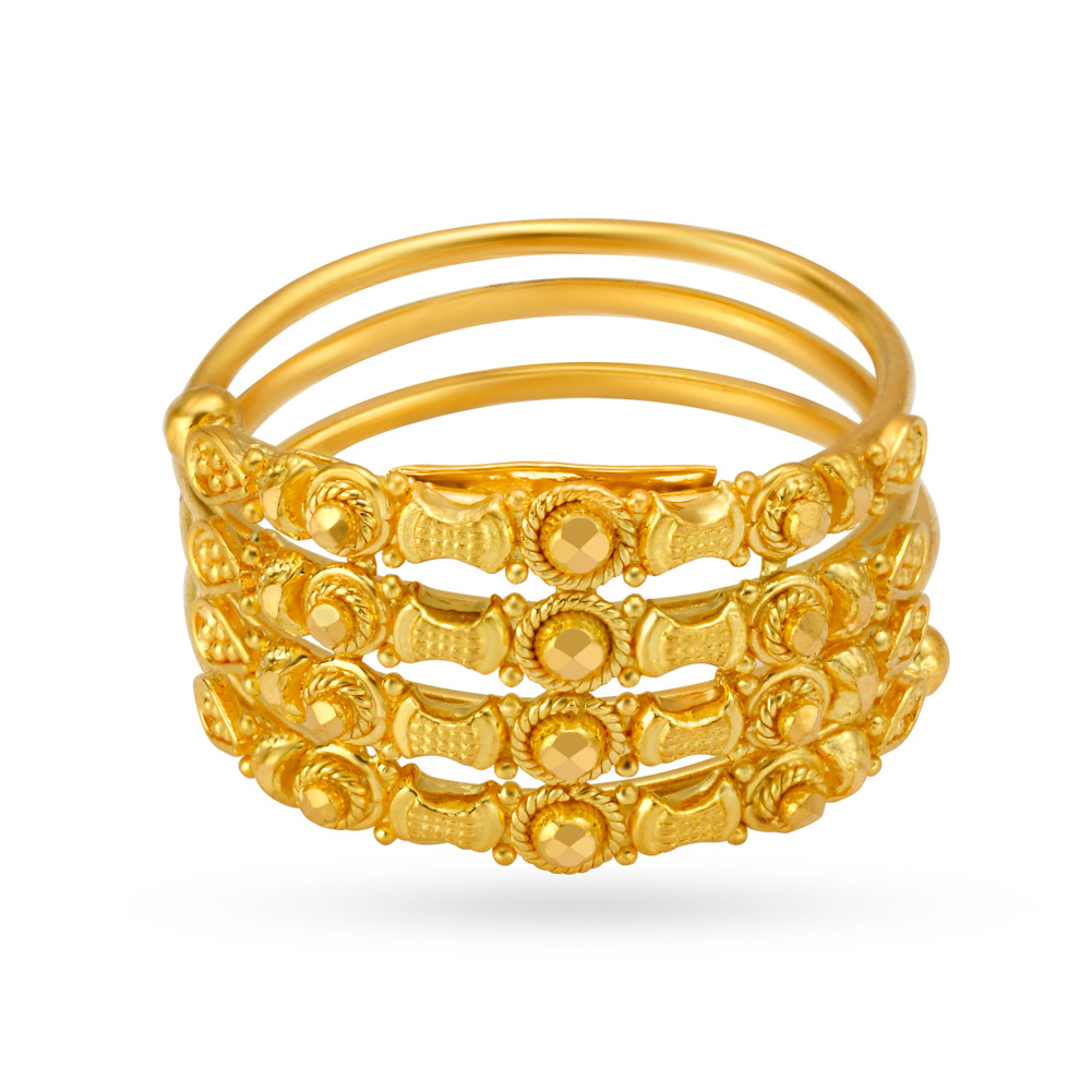 Alluring 22 Karat Yellow Gold Traditional Finger Ring