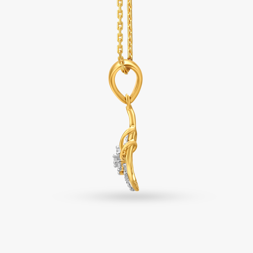 Flashy Diamond Pendant