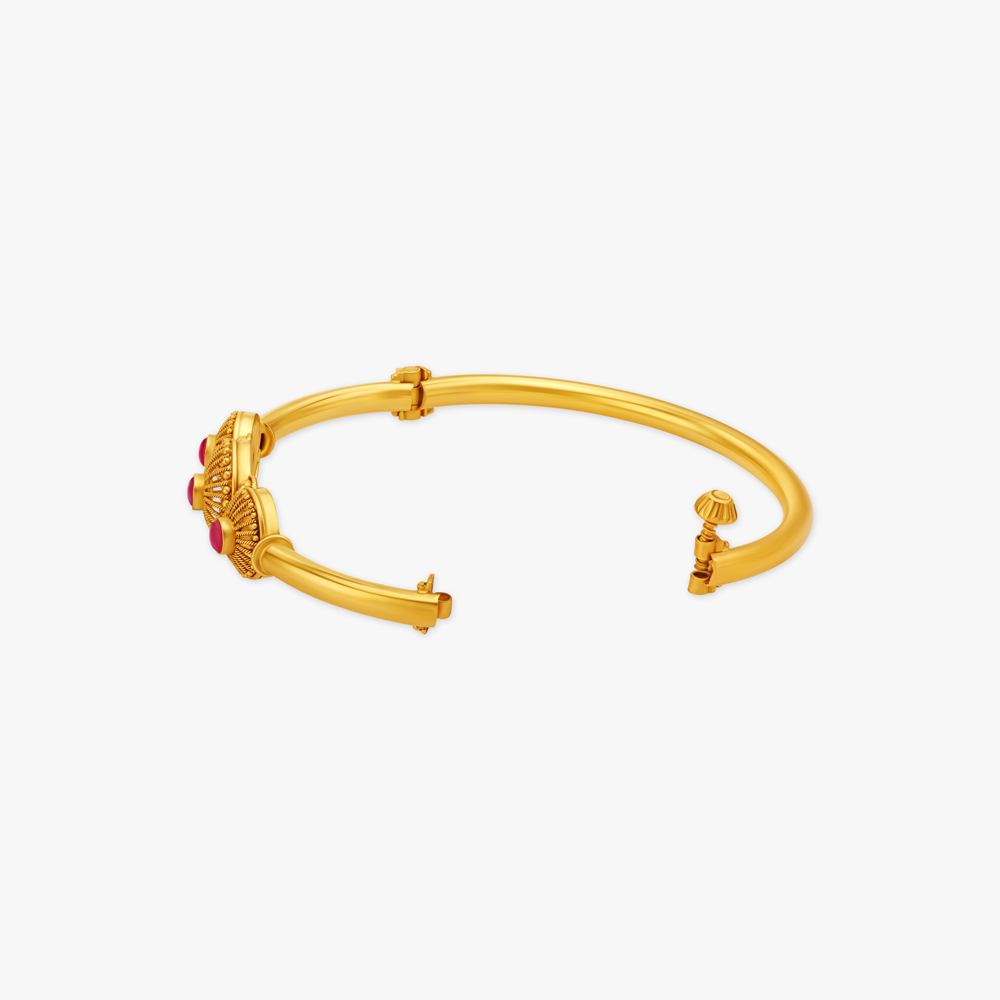 Elegant Traditional Bangle
