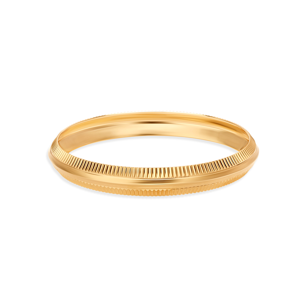 Sumptuous Gold Kada for Men