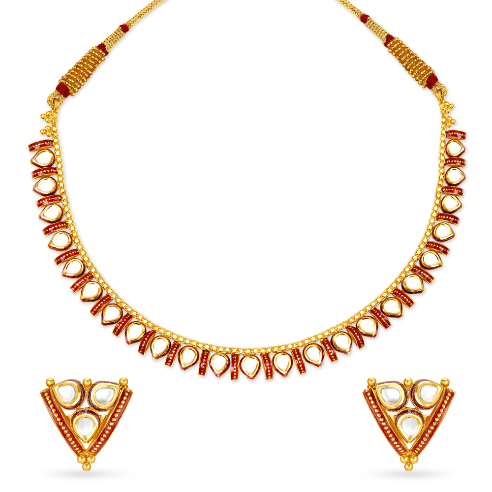 Sleek Radiant Gold Necklace Set with Enamel