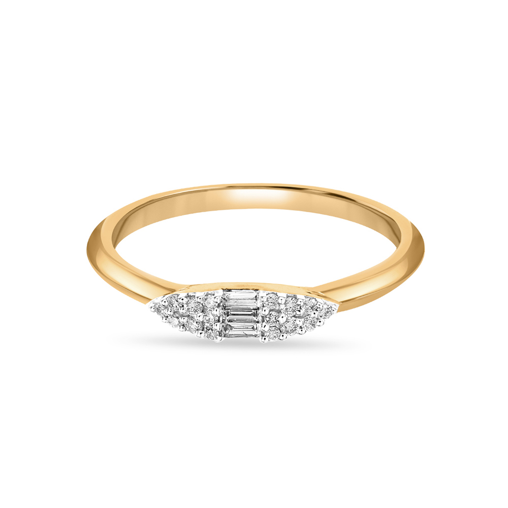 18KT Yellow Gold Captivating Diamond Ring